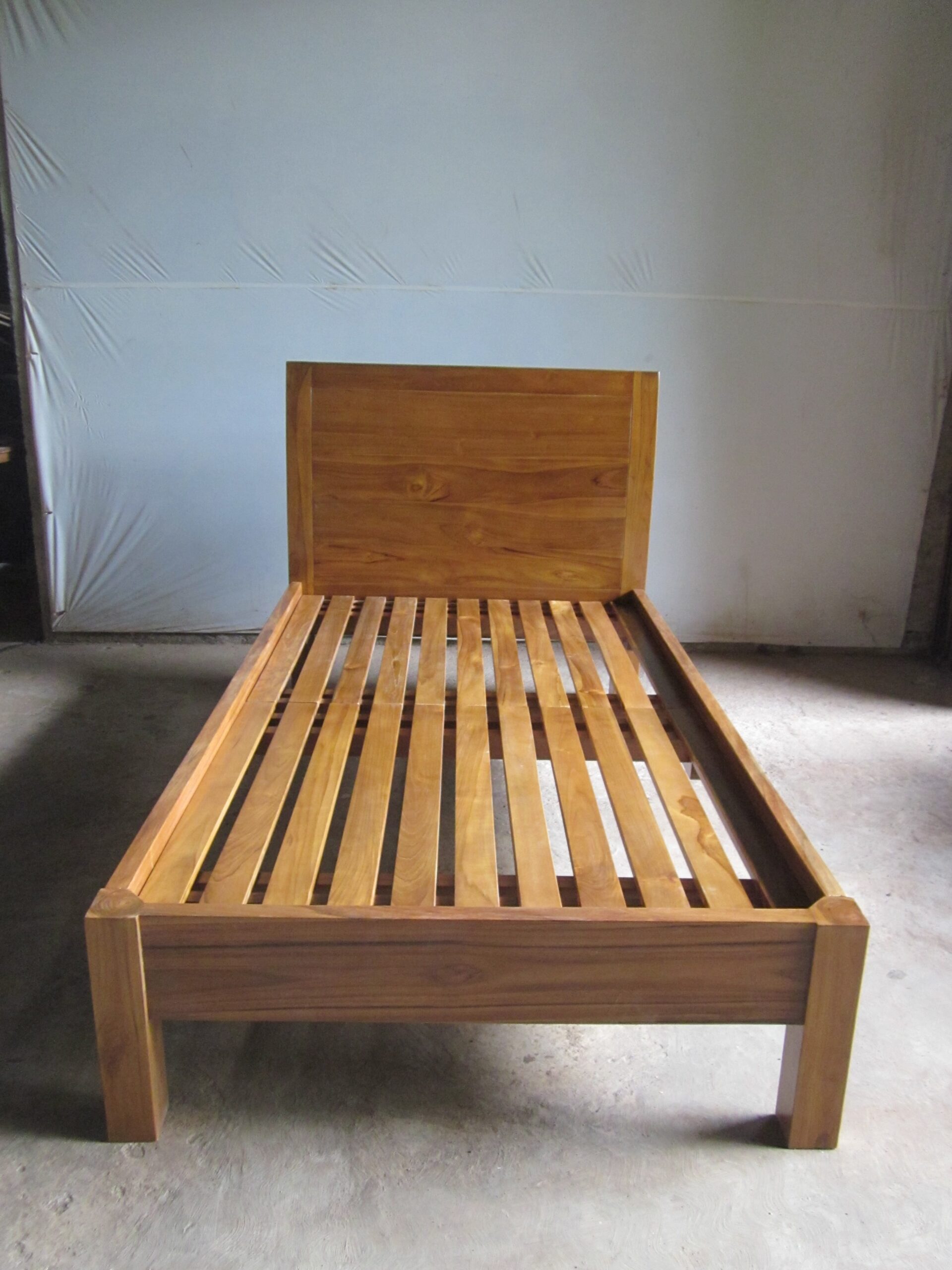 Minimalist Super Single Bed Frame – CV. Ideal Furniture