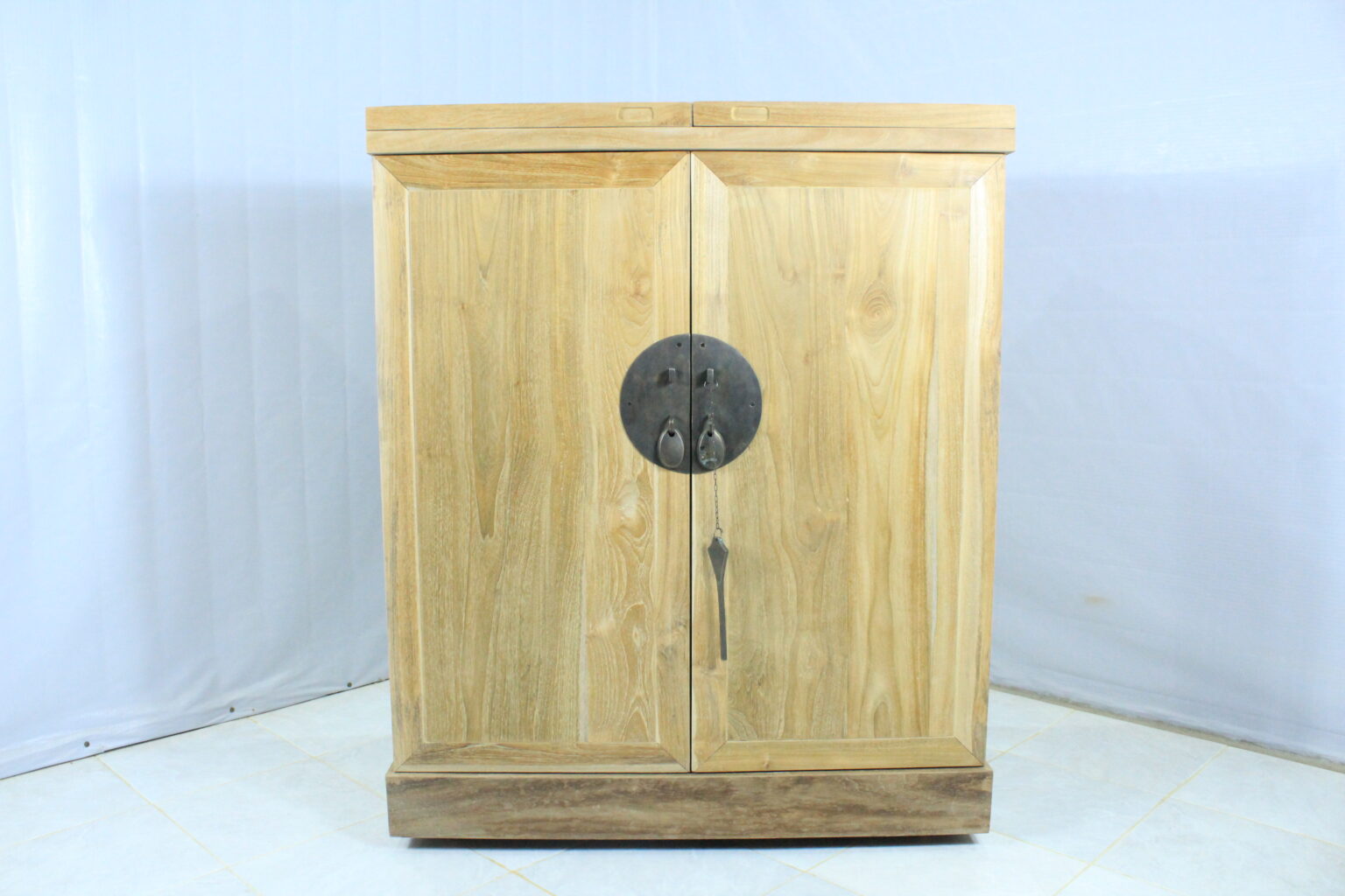 Bar Cabinet With Wheels – CV. Ideal Furniture